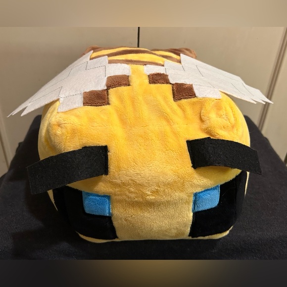 Minecraft | Toys | Minecraft Bee Pillow Buddy Plush 2 Mojang Stuffed ...